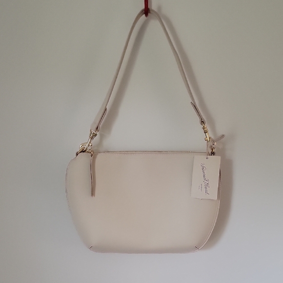 Universal Thread | Bags | Universal Thread Shoulder Cream Color Small ...